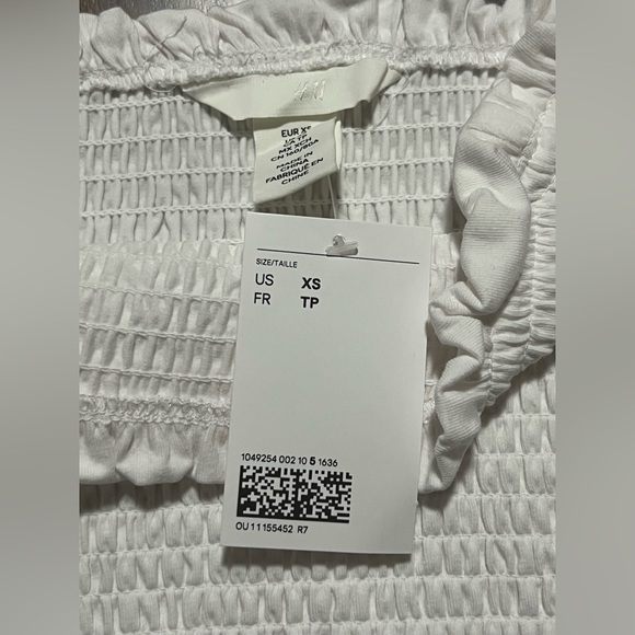 H&M | Tops | Nwt Hm Smocked Tube Top | Poshmark
